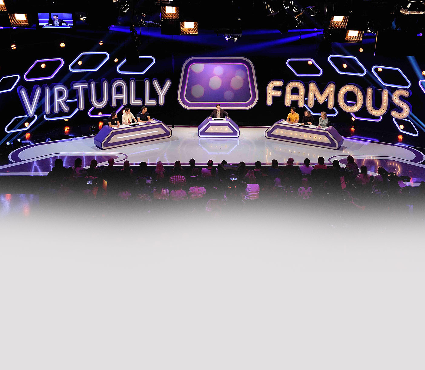 Book Tickets For Virtually Famous | Applausestore Book Tickets For Virtually Famous | Applausestore